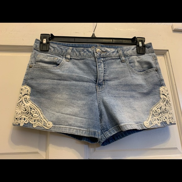 Justice | Bottoms | Euc Justice Girls Denim Lace Shorts Size 2 | Poshmark